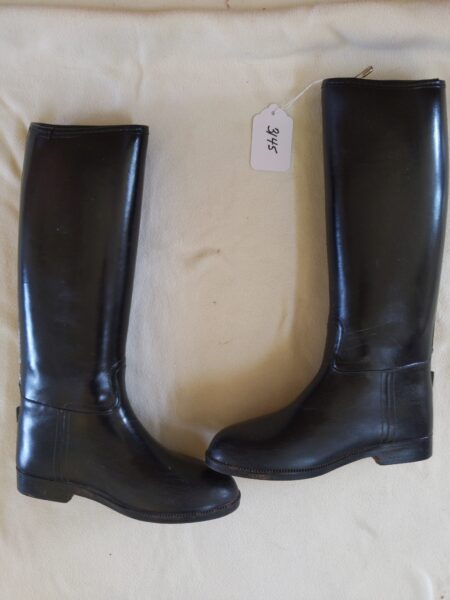 Tall Black Rubber Riding Boots - Hampton Riding Centre